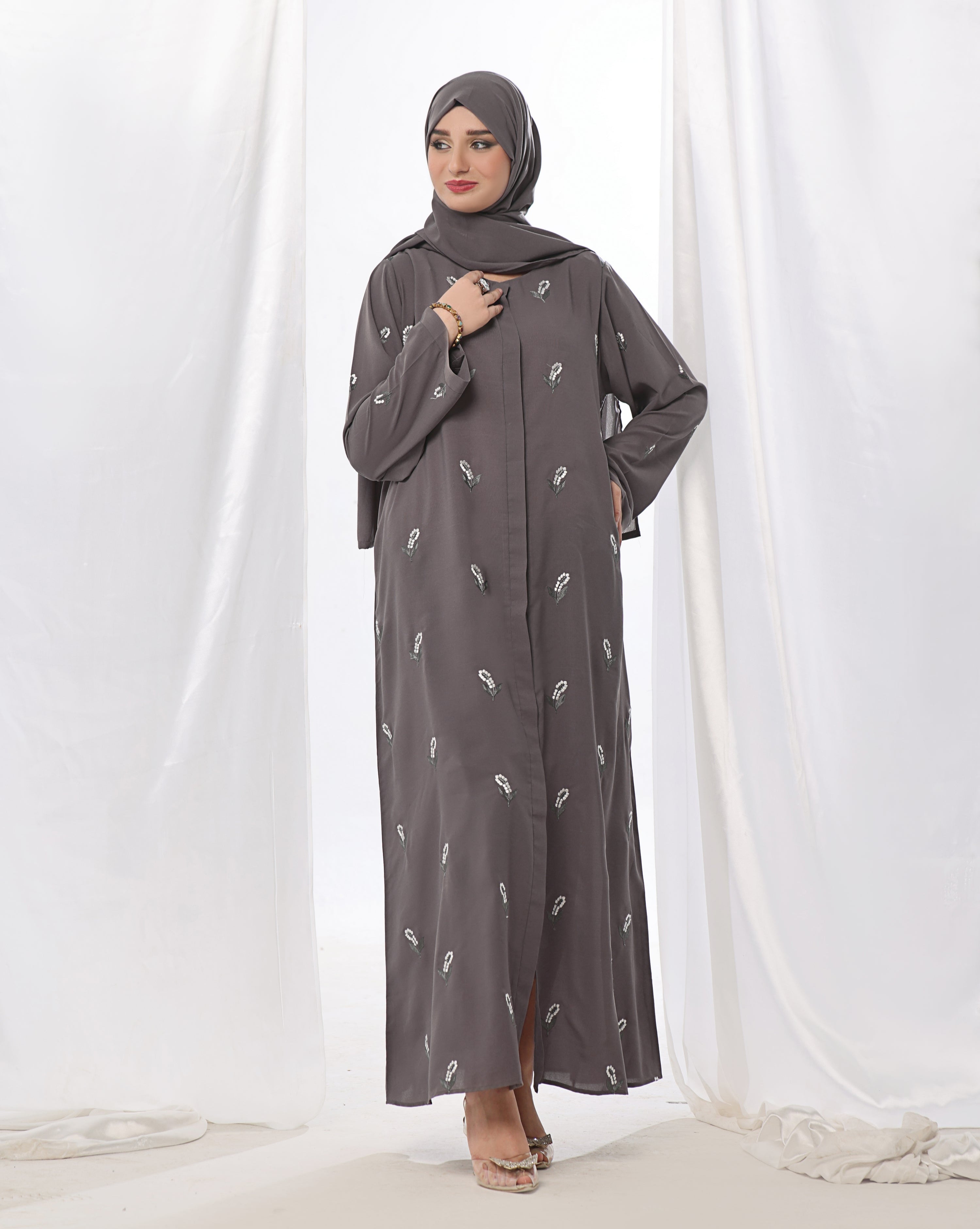 HL86 – Hijab Living